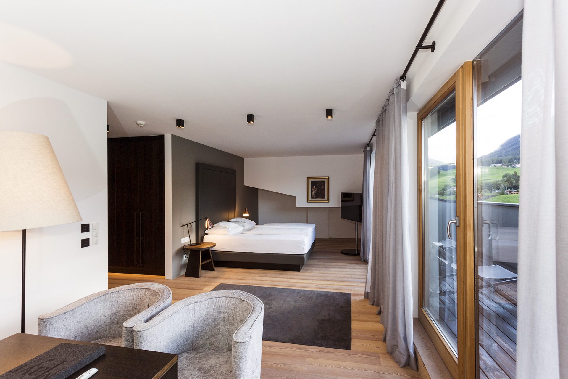 Hotel & Residence Mayr - Il vostro indirizzo in Alto Adige. Centrale a ...